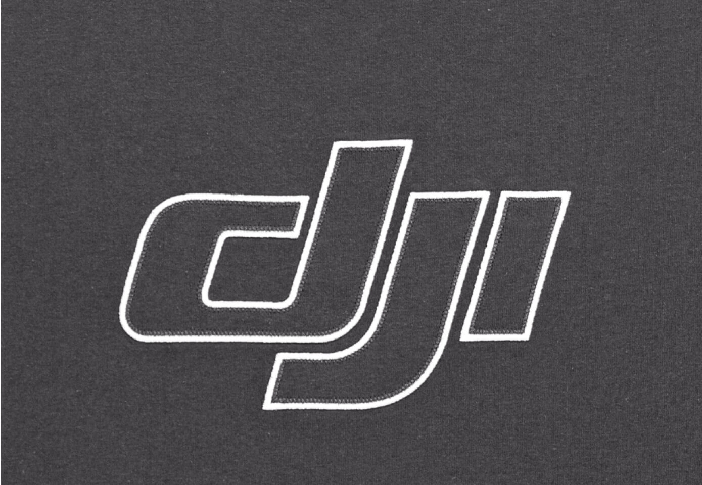 购买 DJI Logo 双插袋短袖 | DJI 大疆商城