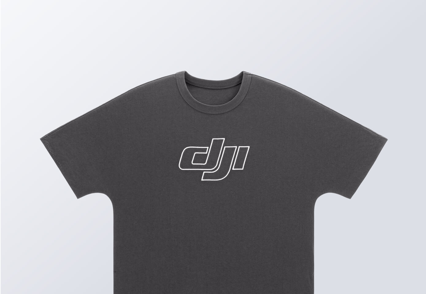 购买 DJI Logo 双插袋短袖 | DJI 大疆商城